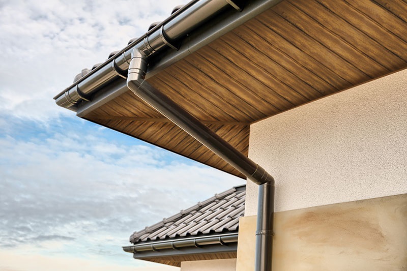 Jak zamontować rynny? Praktyczny poradnik - Klose.pl